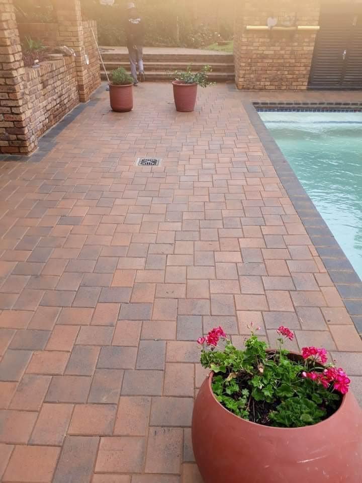 Swimming Pool Paving Services In Johannesburg | Bonus Paving Gauteng